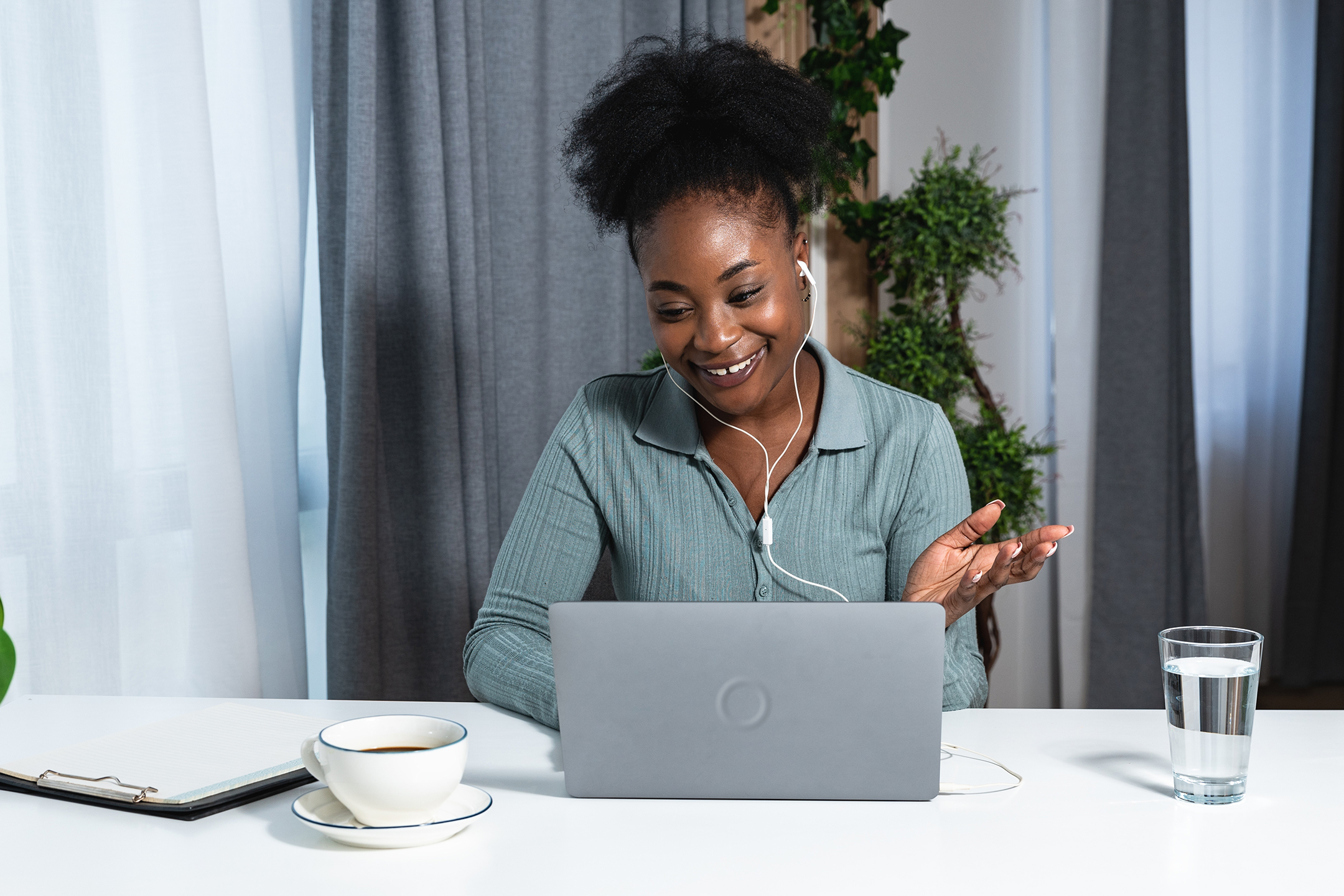 15 Tools You Need For Your Virtual Workspace | Huler